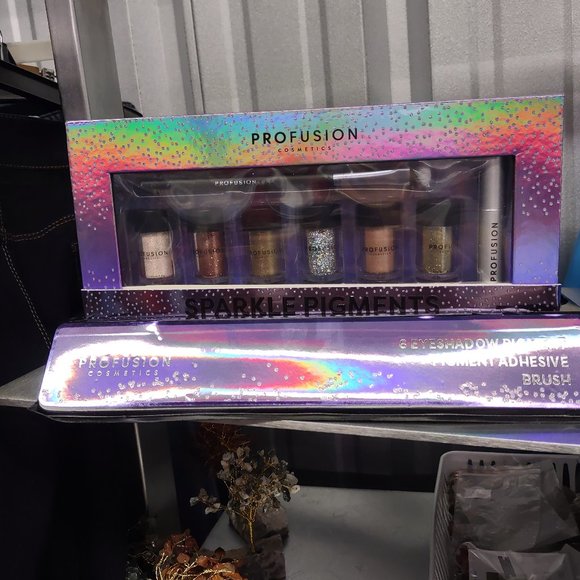 Profusion Cosmetics | Makeup | Profusion Sparkling Eye Pigments With Brush And Adhesive | Poshmark